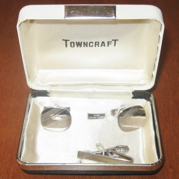 Towncraft | Accessories | Hand Engine Turned Towncraft Mens Jewelry Set ...
